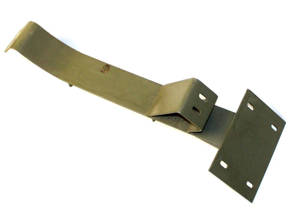 Right Front Fender Bracket M809